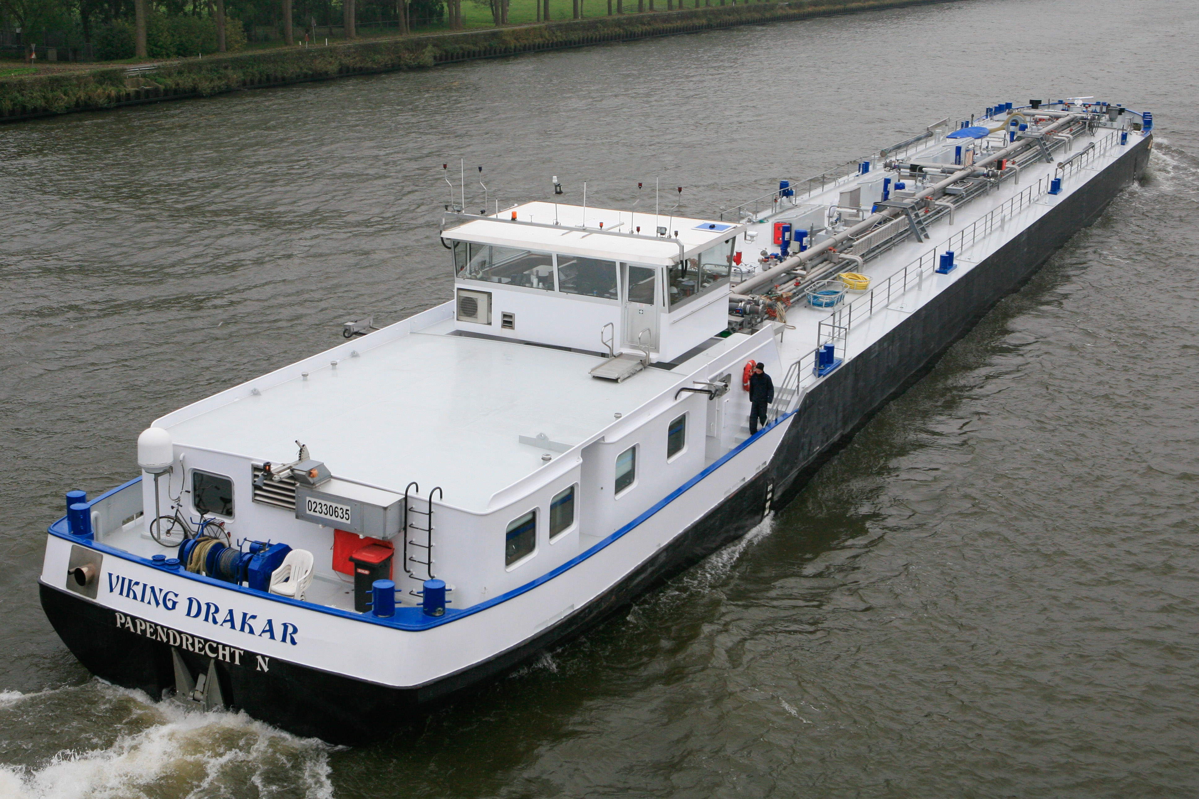 Brodir, oud Noors voor broer. - Brodir Trading & Consultancy
